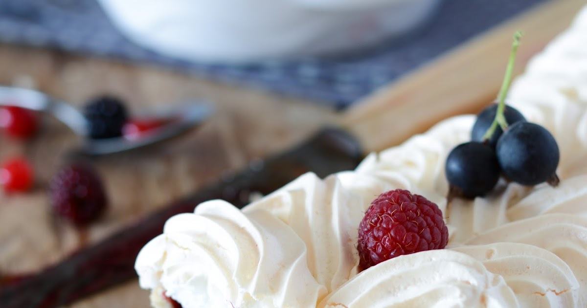 Chic, Chic, Chocolat: Tarte meringuée aux fruits rouges
