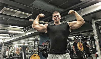 the beauty of male muscle: Jakub
