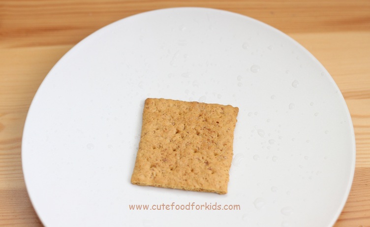 Cute Food For Kids?: How to cut out shapes on graham crackers