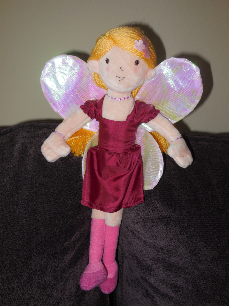 Veni Vidi Dolli: REVIEW: Rainbow Magic Fairies Plush