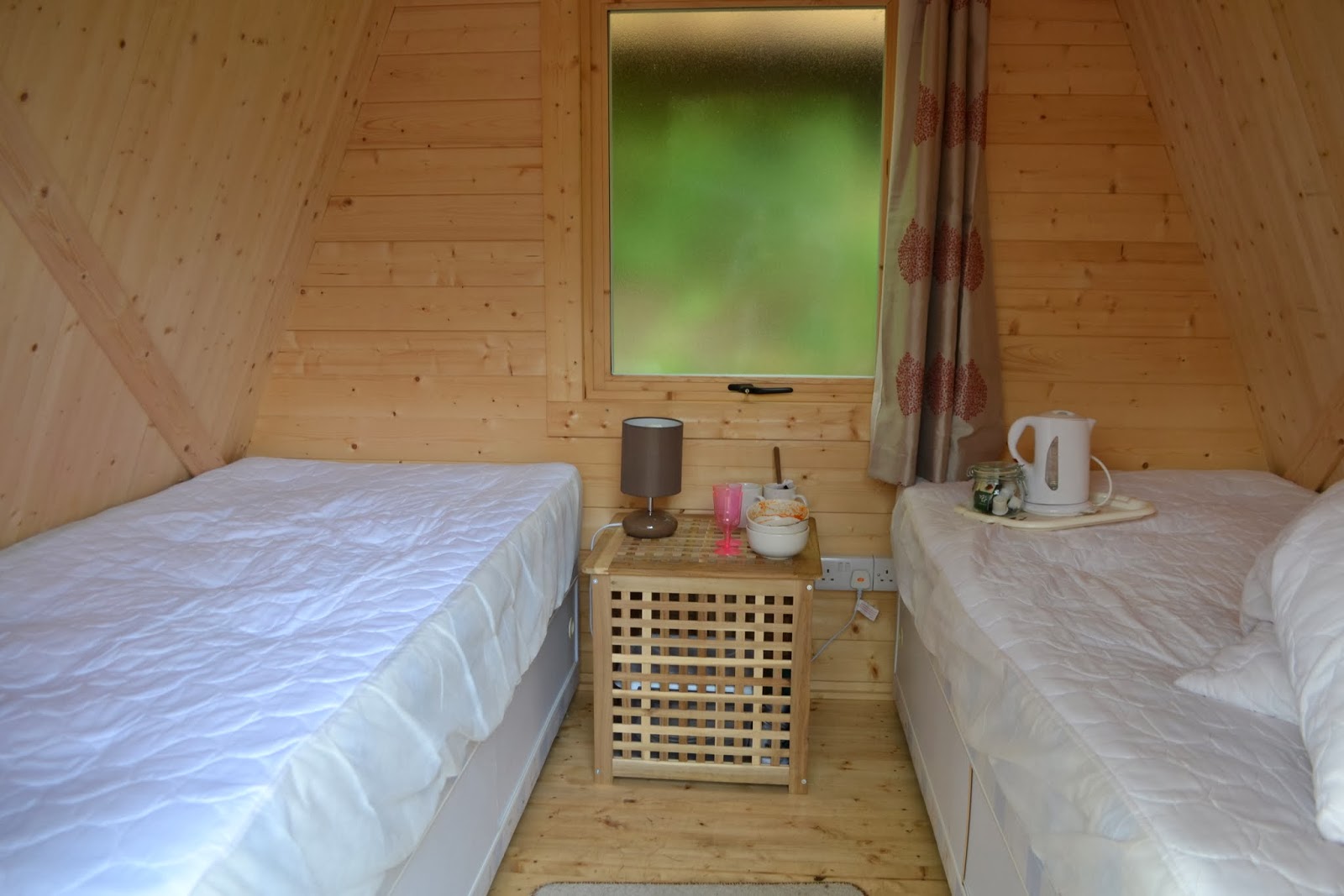 Exploring North Wales: The Pods at Llyn Gwynant.