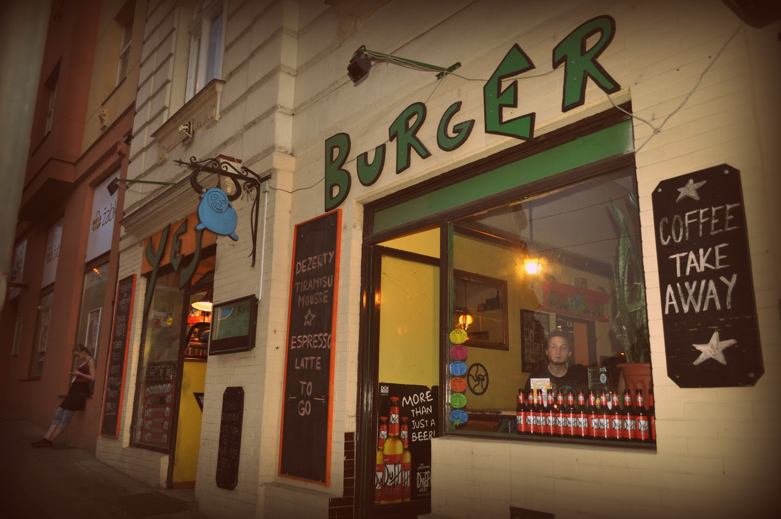 Elephants and Hot Air Balloons: Yes Burger