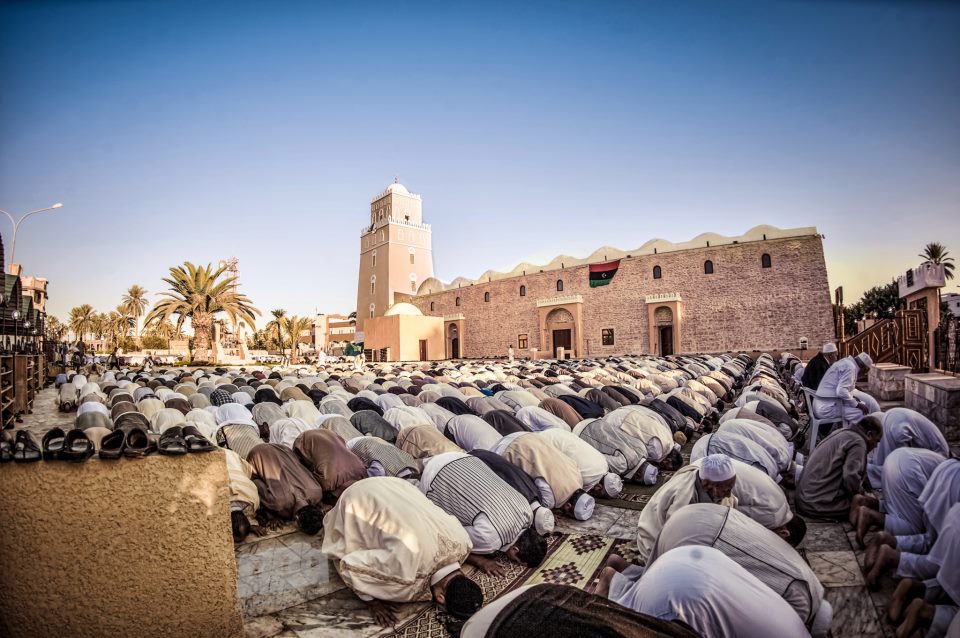 مع الشباب: تاجوراء أو تاجورا من ويكيبيديا، الموسوعة الحرة