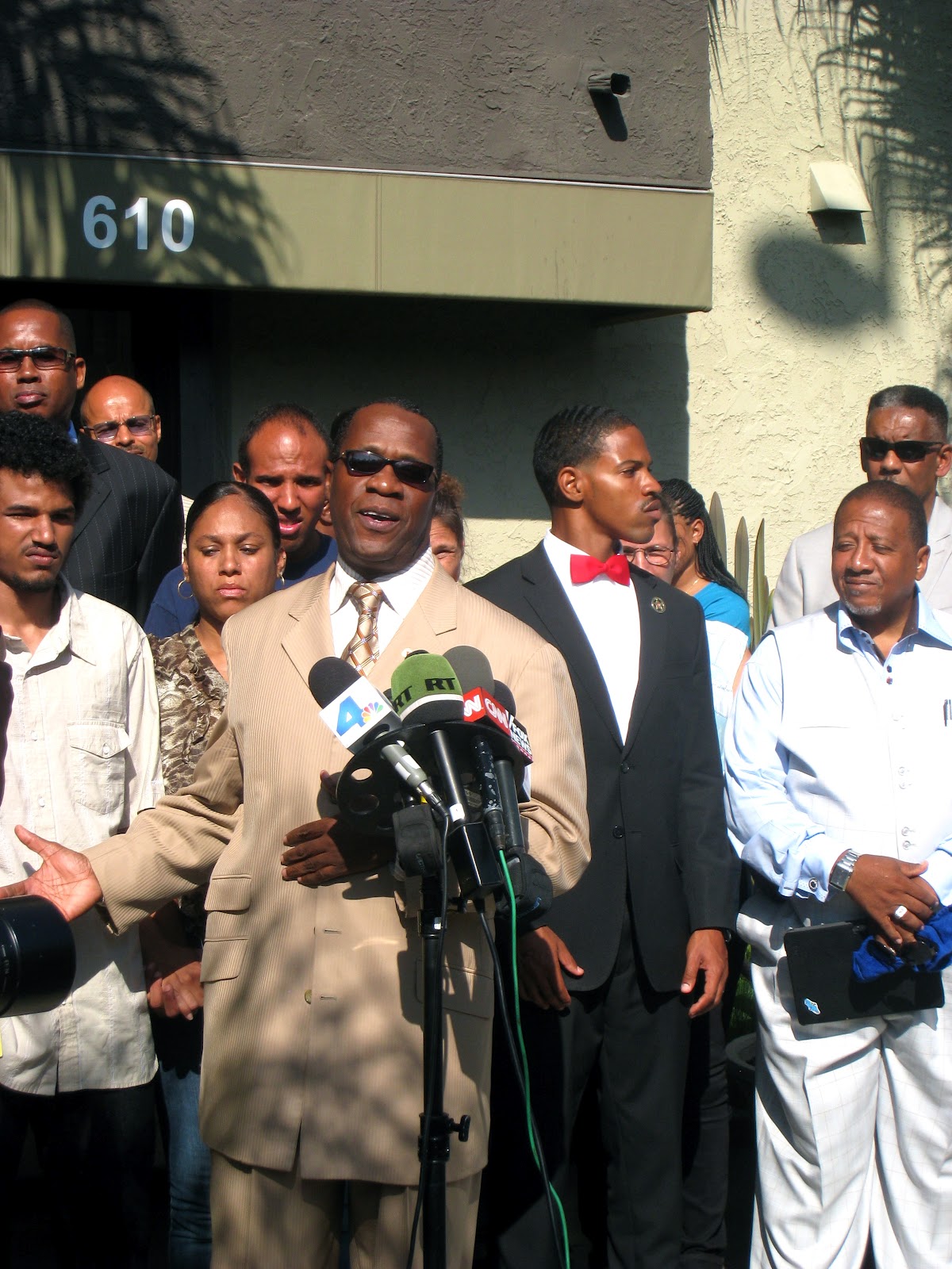 Blogtown: Ronald Weekley, Jr. - Skateboarding Is Not A Crime