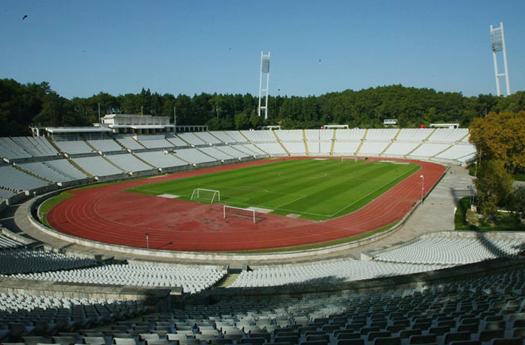 Pelos estádios de Portugal...: Estádio do Jamor