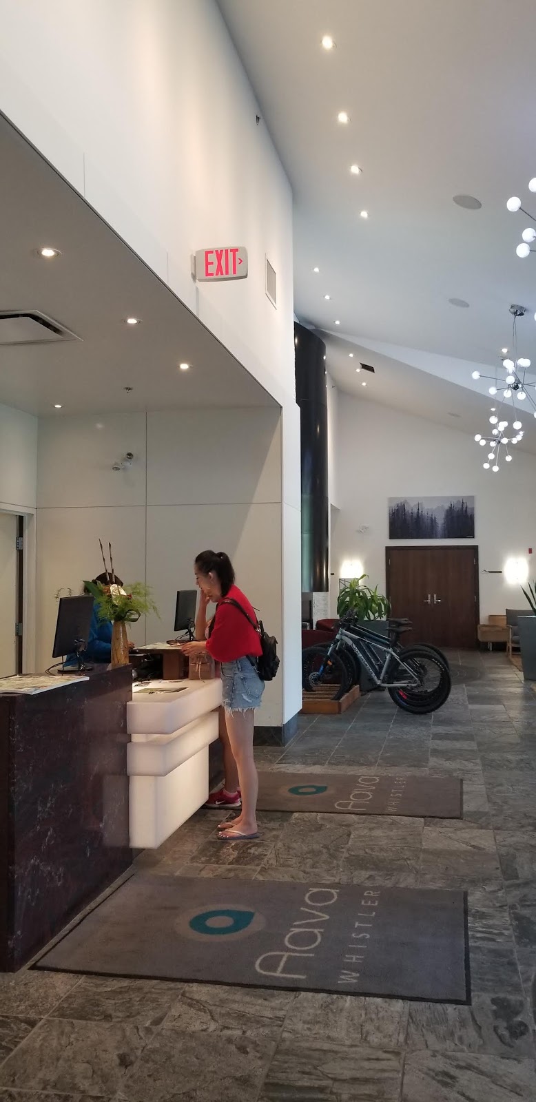 Aava Whistler Hotel - Whistler, Canada - chichicho~