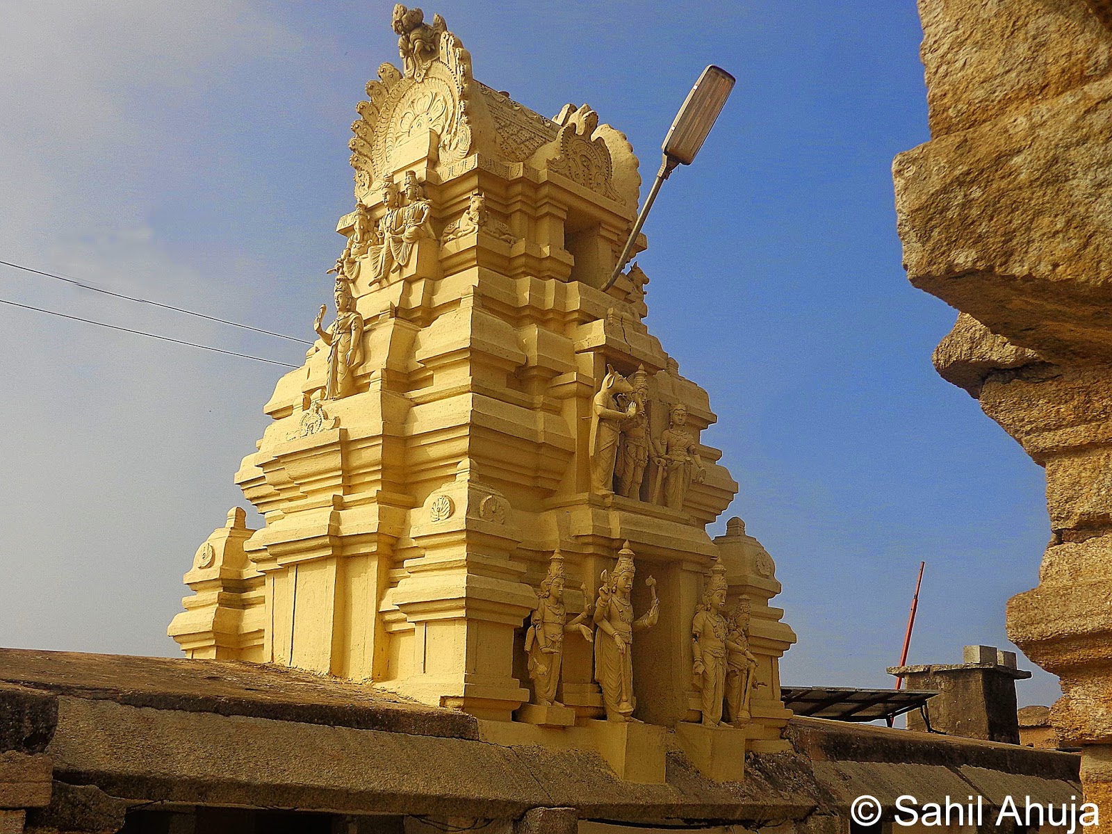 Pixelated Memories: Nandi Hills & Bhoga Nandeeshwara Temple ...