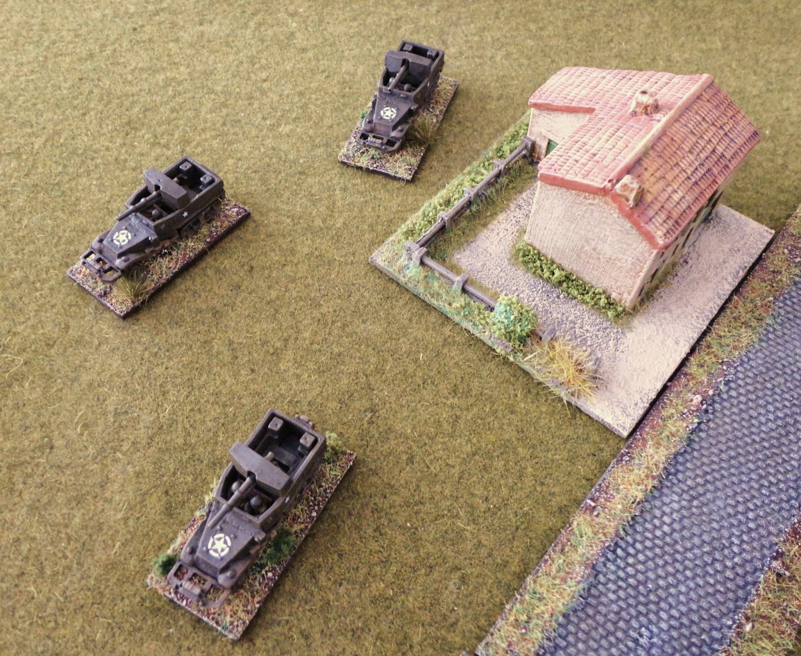 10/ 12mm WW2 and 6mm Napoleonic gaming: US WW2 AA and AT halftracks