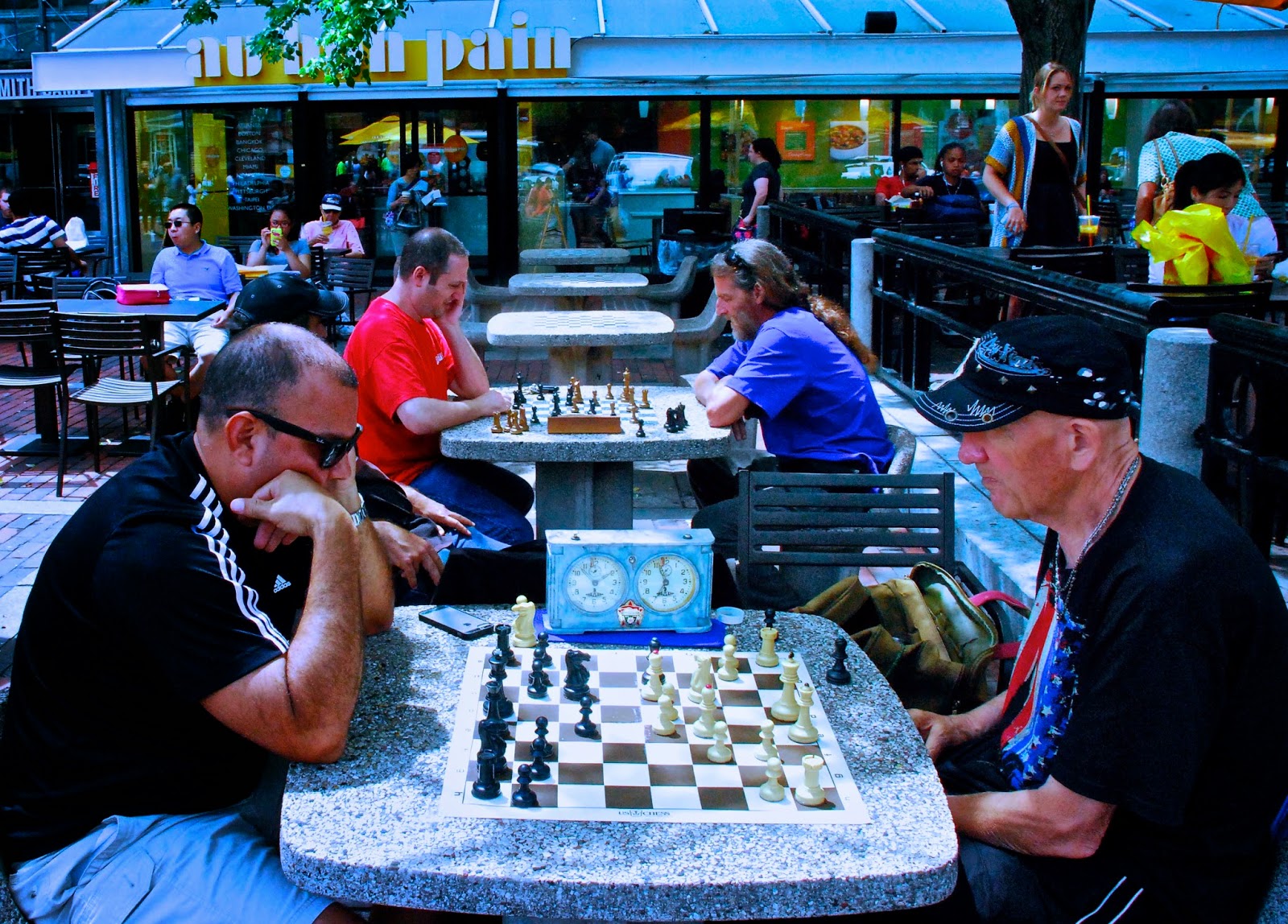 Boylston Chess Club Weblog: BCC RECRUITING CENTER: AU BON PAIN ...