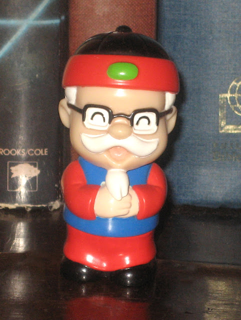 Percy's Fast Food Toy Stories : China Col Sanders - McD