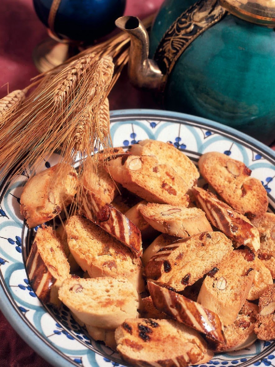 شهيوات شميشة - Chhiwat Choumicha: الفقاص بالزبيب و اللوز