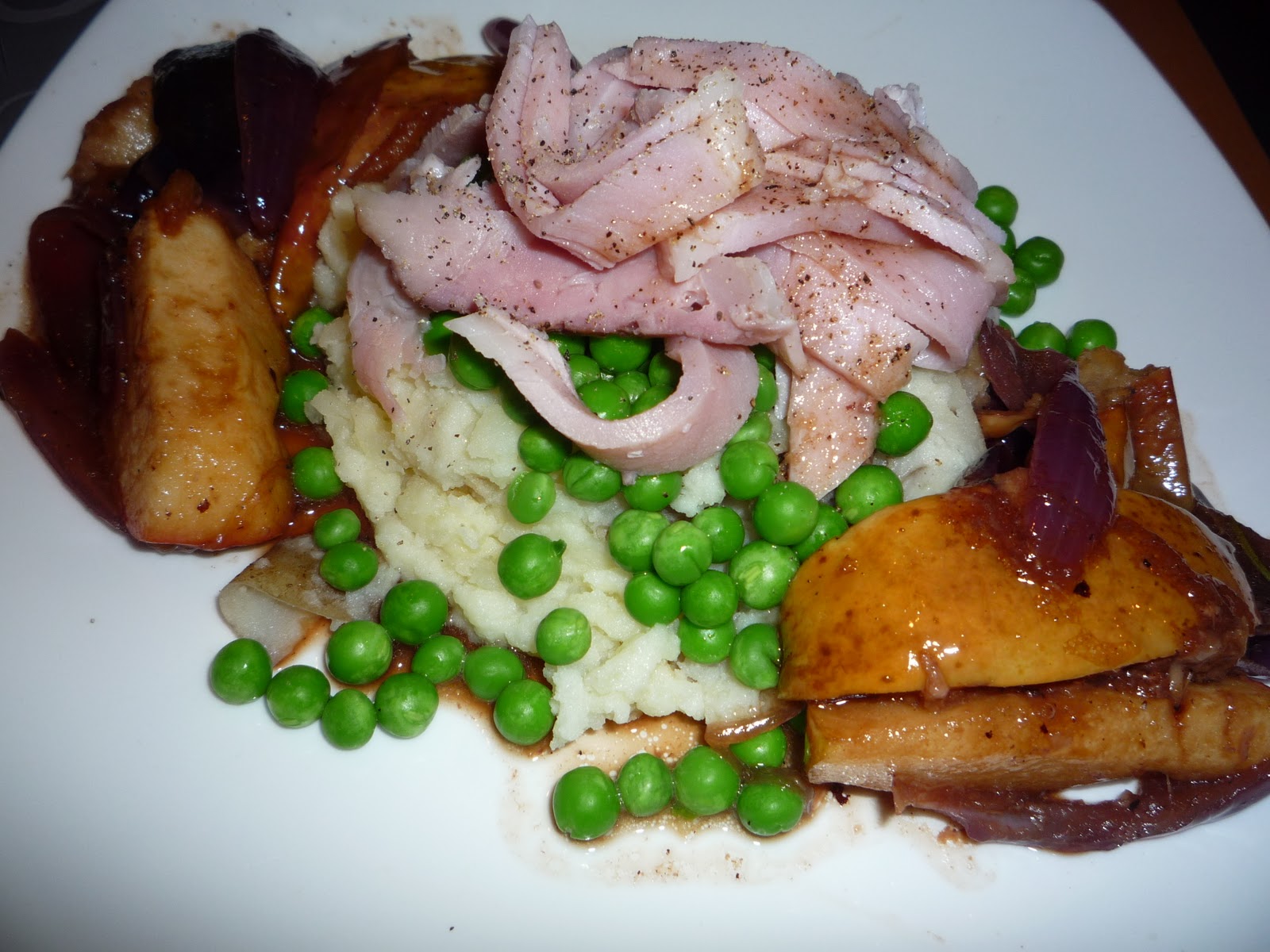 Blue Sky Cook: Roasted Gammon with peas, mashed potatoes & caramelised ...