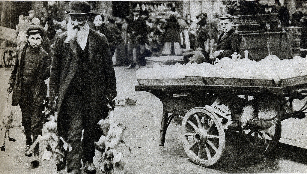 London in the 1920s: 56 Incredible Pictures Show the Face of England ...