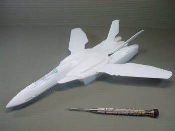 TOY ADDICT ZONE: MACROSS ZERO : 1/72 VF-0B [WIP3]
