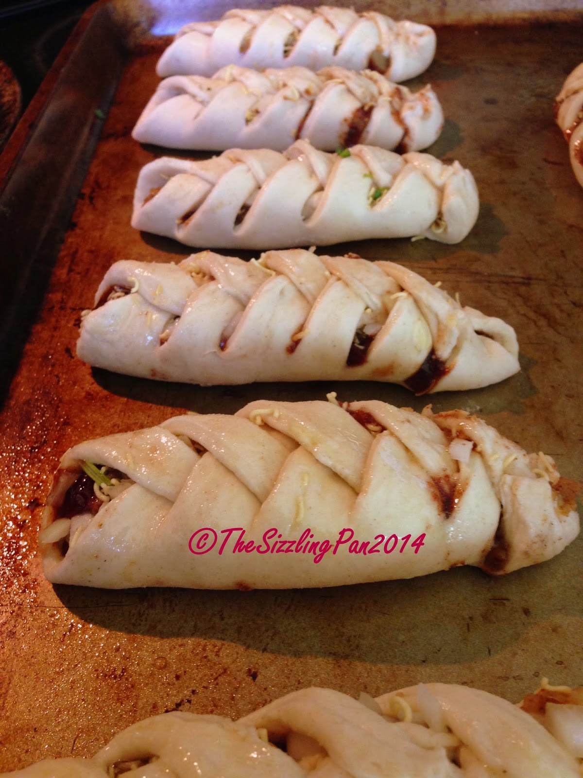 The Sizzling Pan: Dabeli Rolls