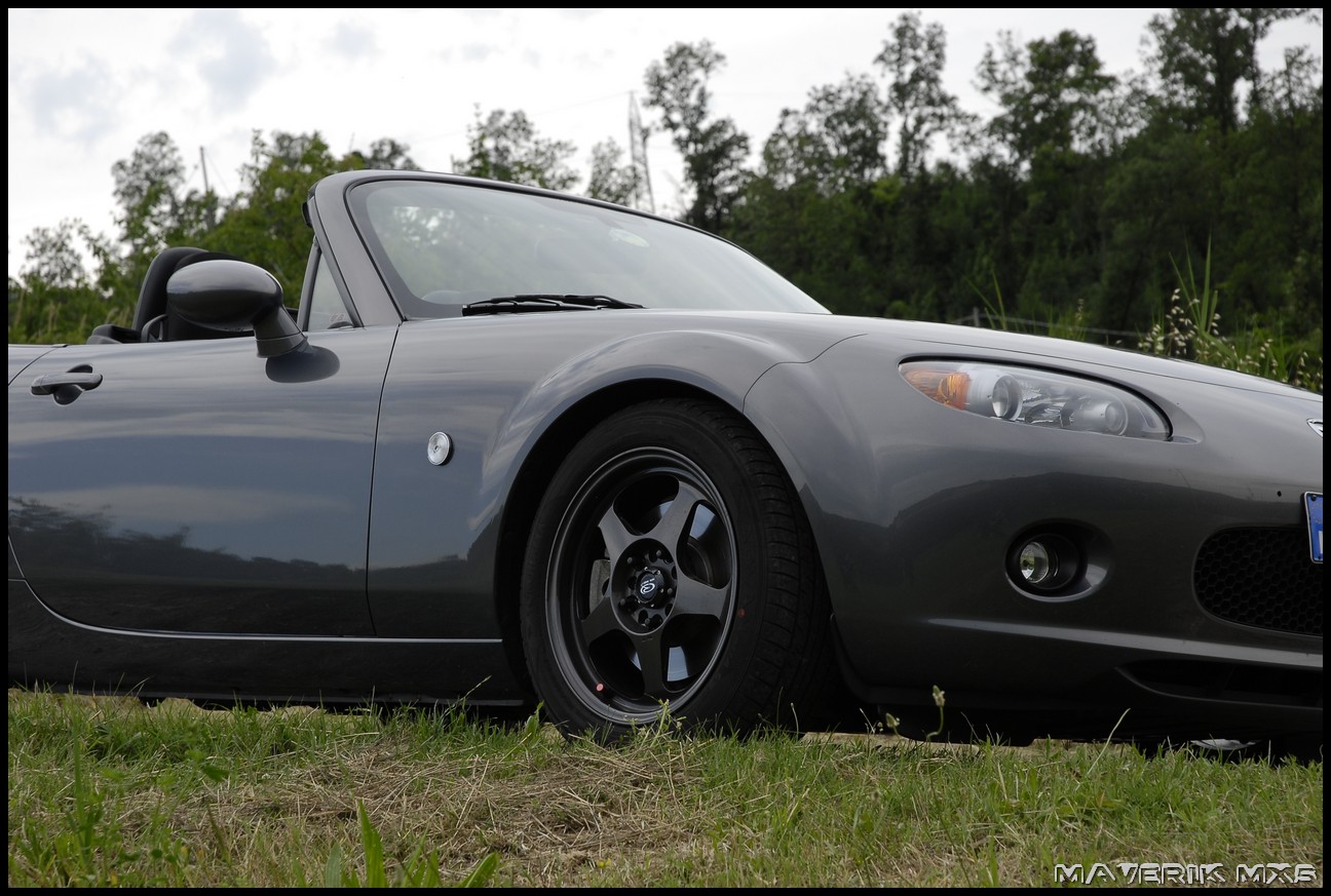 Maverik Corner MX5: Rota Slipstream - Wheels mounted!