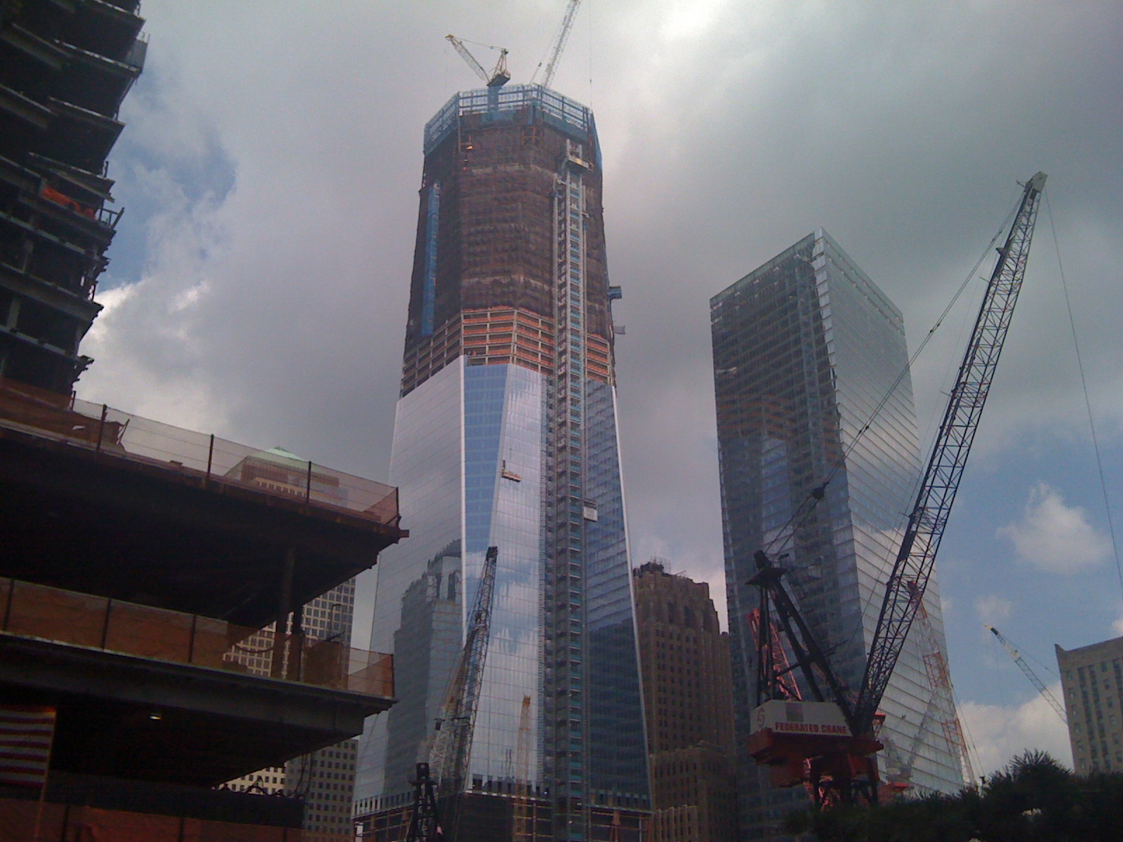 Edge of the City: Ground Zero Photos