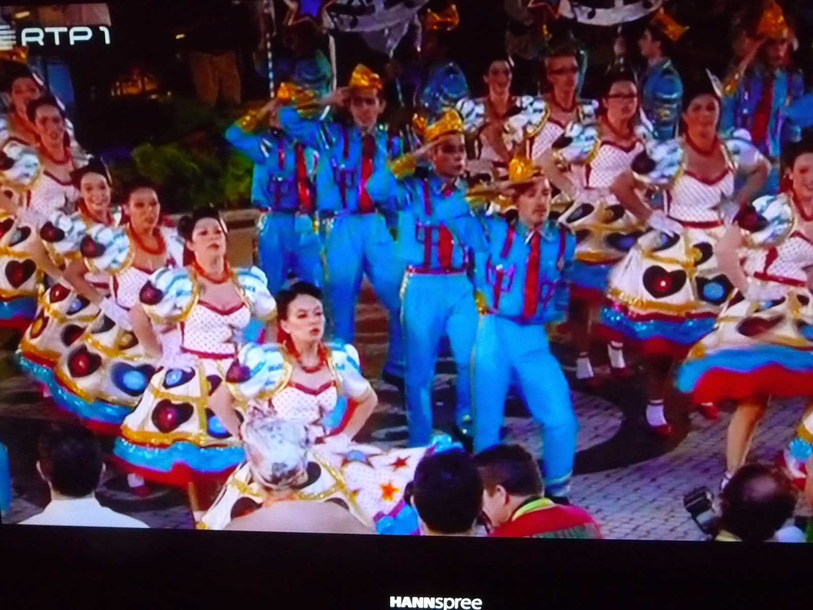 Letras à solta: MARCHAS POPULARES