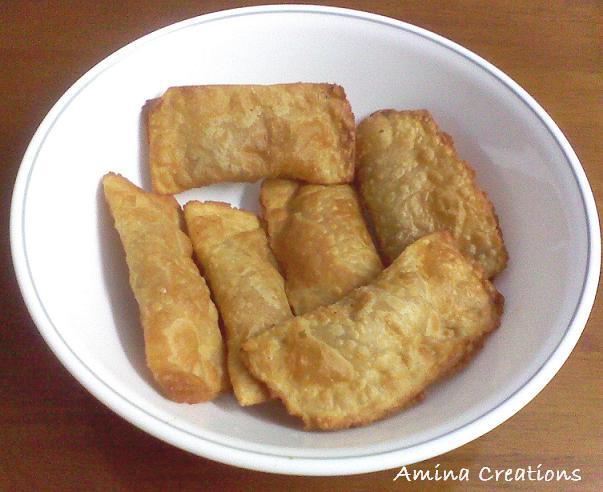 EGG SAMOSA - SugarSkul
