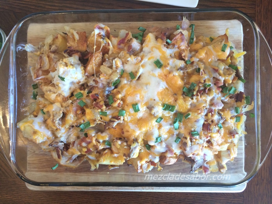 Papas Supremas con Salsa Chipotle | Mezcla De Sabor