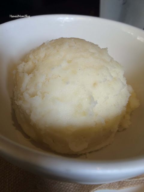 Hawaii Mom Blog: Yard House - Waikiki Beach Walk