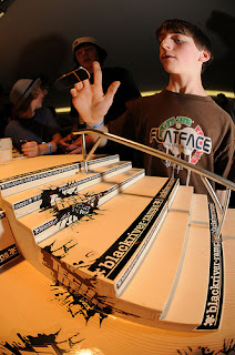LH Fingerboard: Mike Schneider