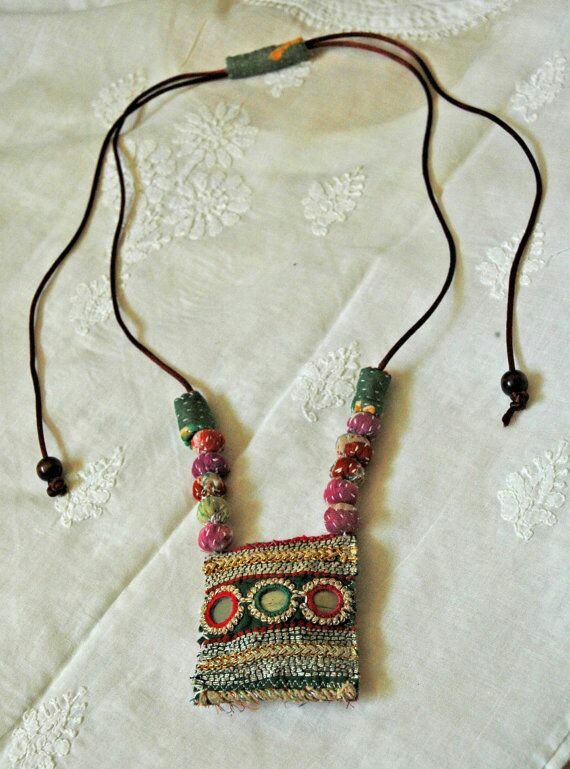 Fabric jewelry - Necklace designs