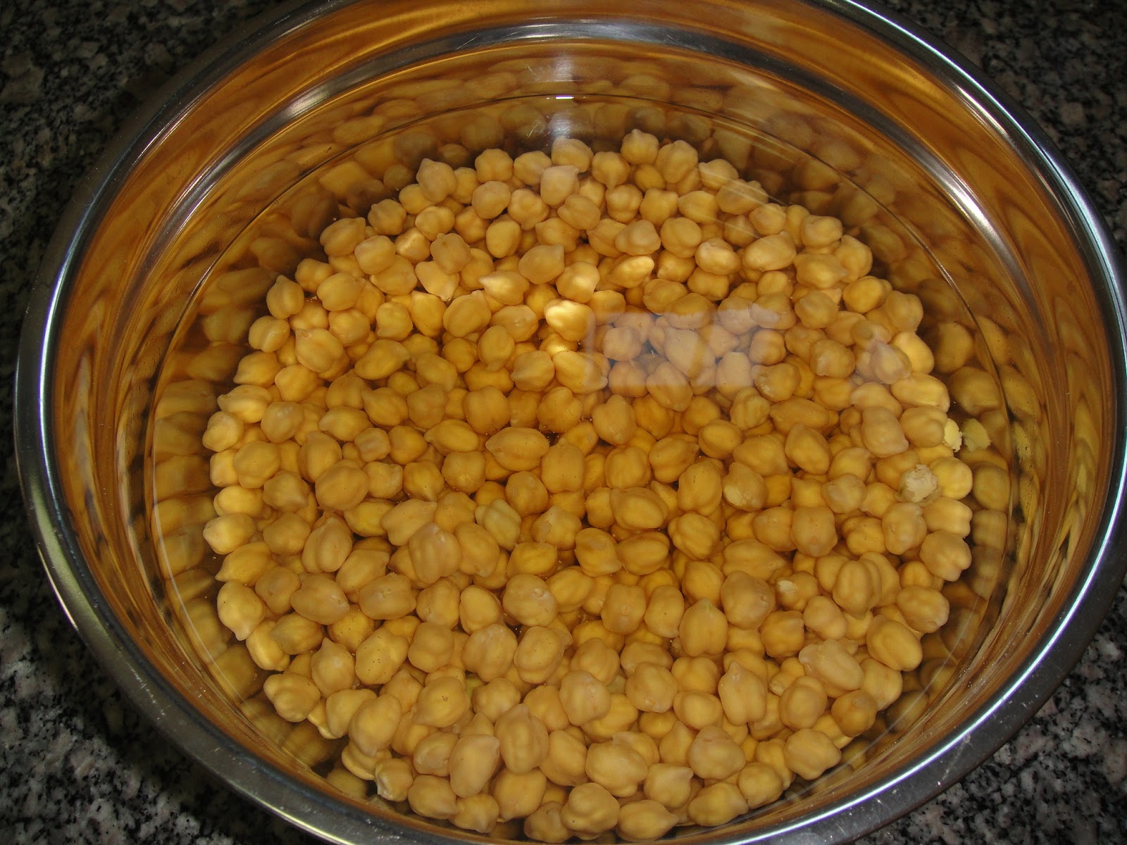 Maryam's Culinary Wonders: 250. Lablabi: Iraqi Chickpea Soup