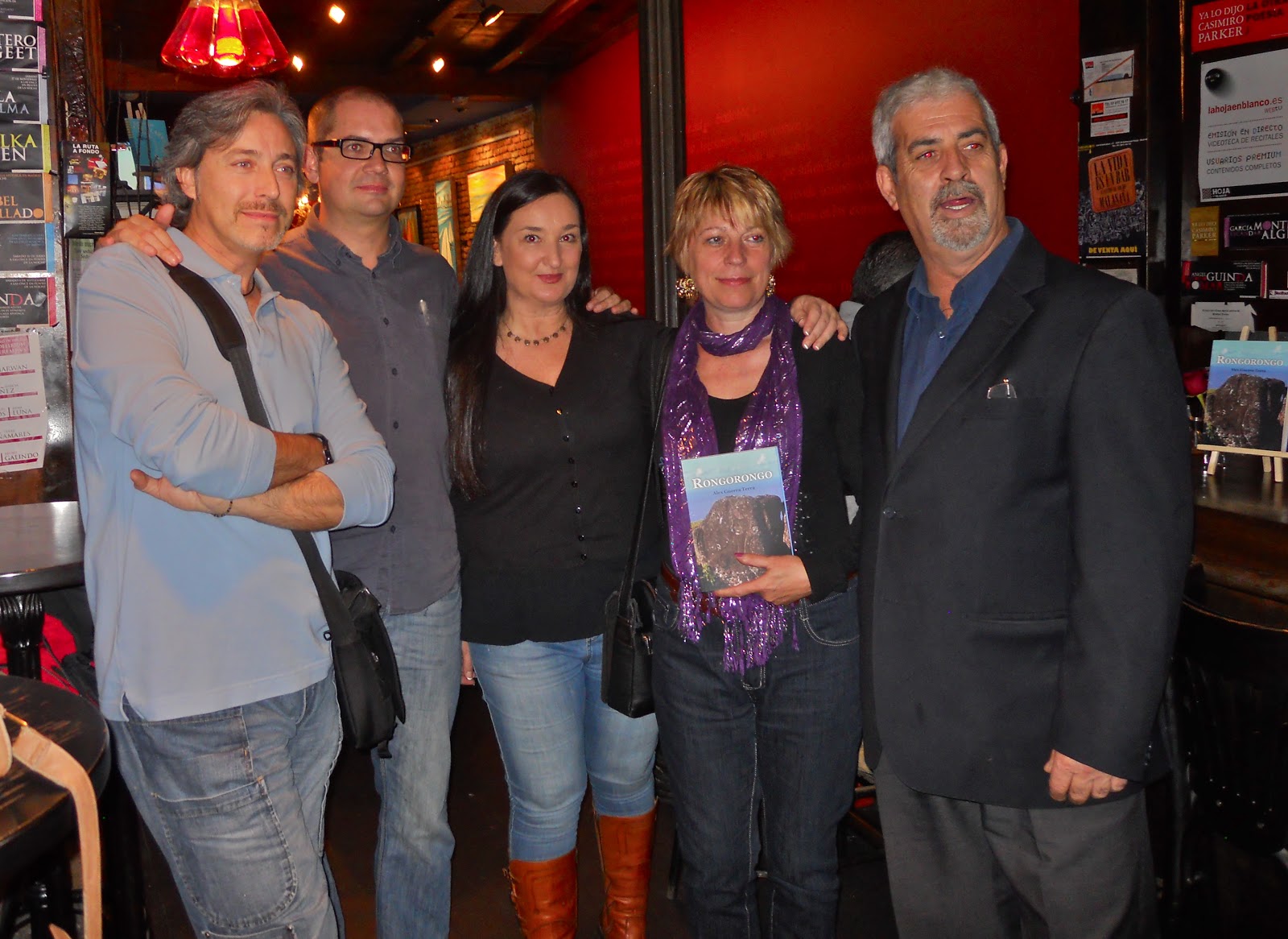 Alex Guerra Terra: Fotos & Amigos