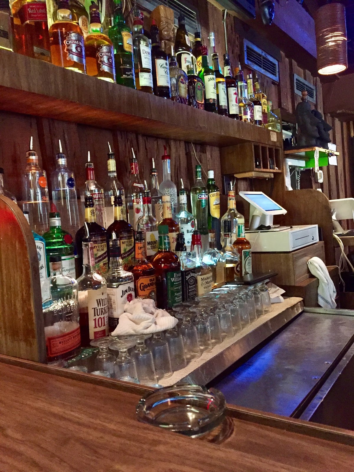 Eating Orlando An Orlando Food Blog: Sarasota's Bahi Hut tiki bar: a ...