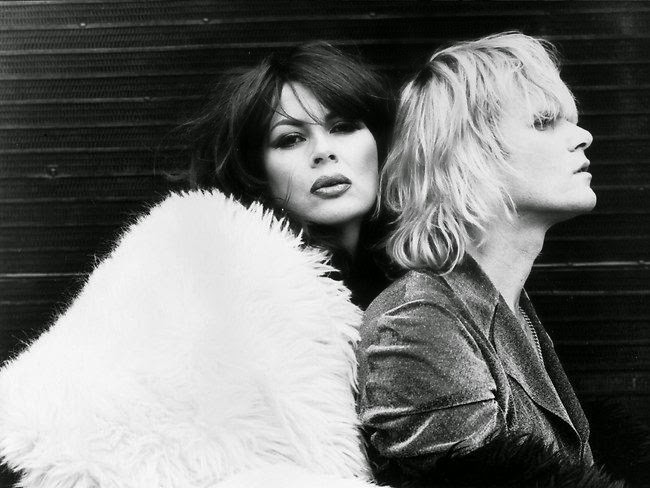 Albümatine ::..: Divinyls - Divinyls