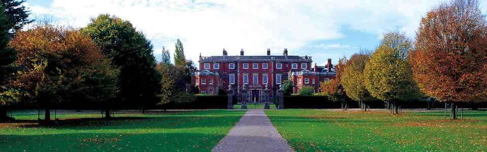Jennifer Tetlow - Stone Sculpture Journal: Newby Hall Spring Plant Fair