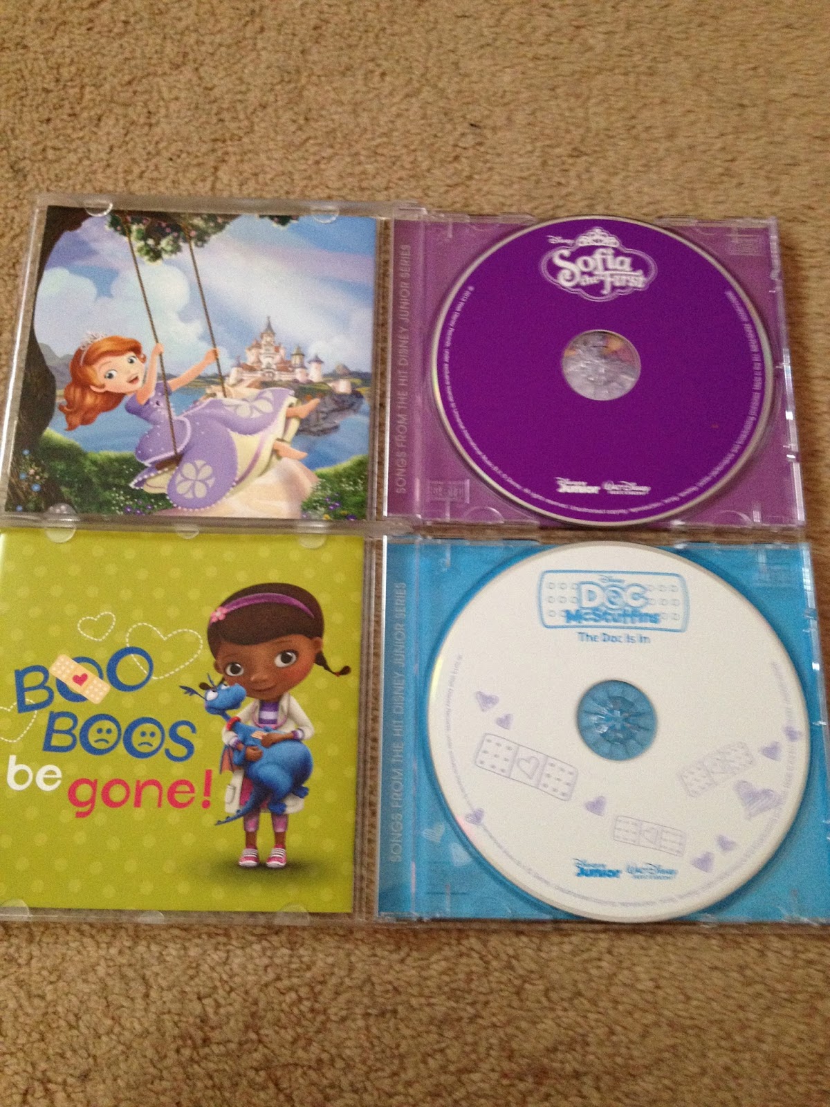 Mama Mummy Mum: Doc McStuffin and Sofia the First CDs Review