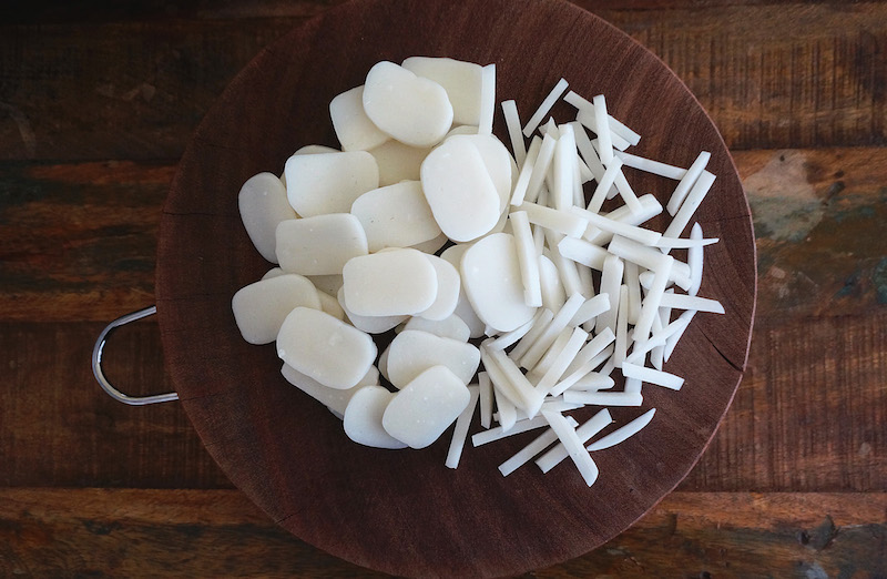 Homemade Rice Cake (Shanghai Nian Gao)