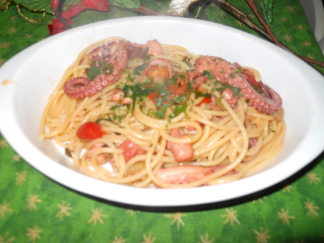Le ricette di Ninì..........food ,photograph & shabby.......: Spaghetti ...