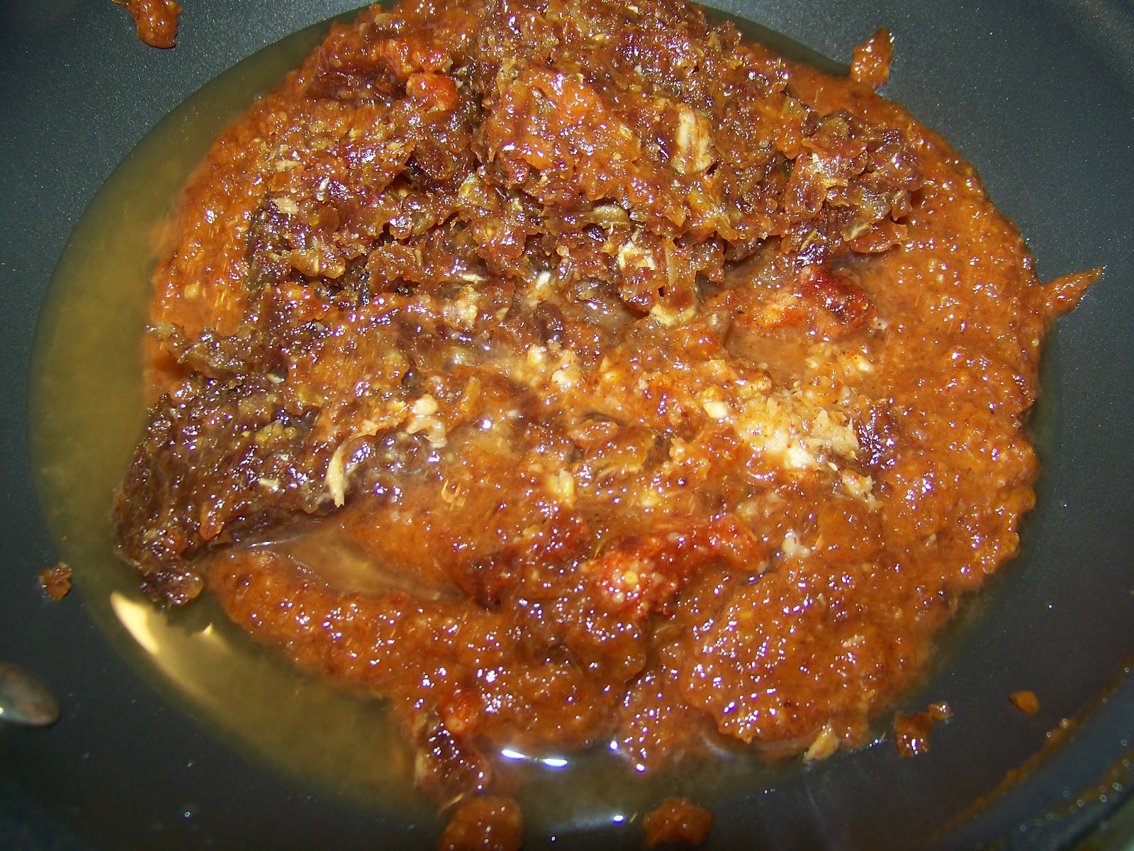 Kitchen Simmer: Spicy Date Chutney