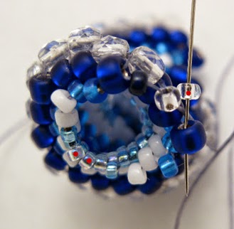 Alternating Cellini Spiral Bracelet Beadweaving Pattern - MyAmari