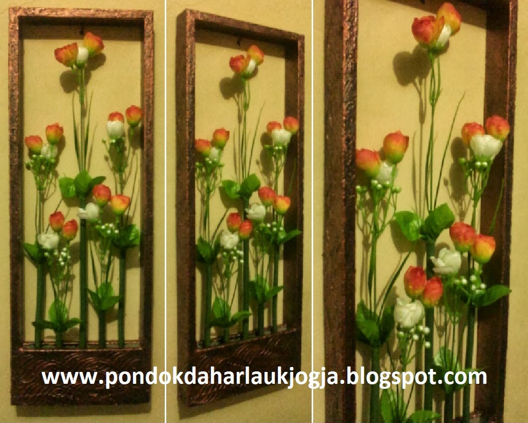 Pondok Dahar Lauk Jogja: Pigura Bunga Rangkai 3D - Vas Kayu Gantung ...