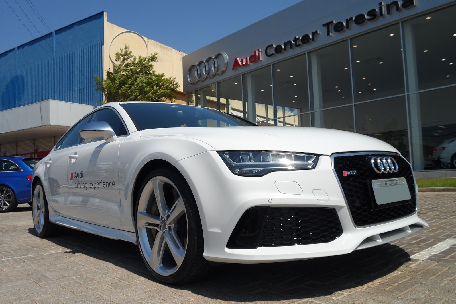 Audi Driving Experience: R8, RS7 e RS4 chegam a Teresina