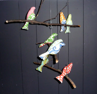 E's Craigslist Finds: Make a bird mobile