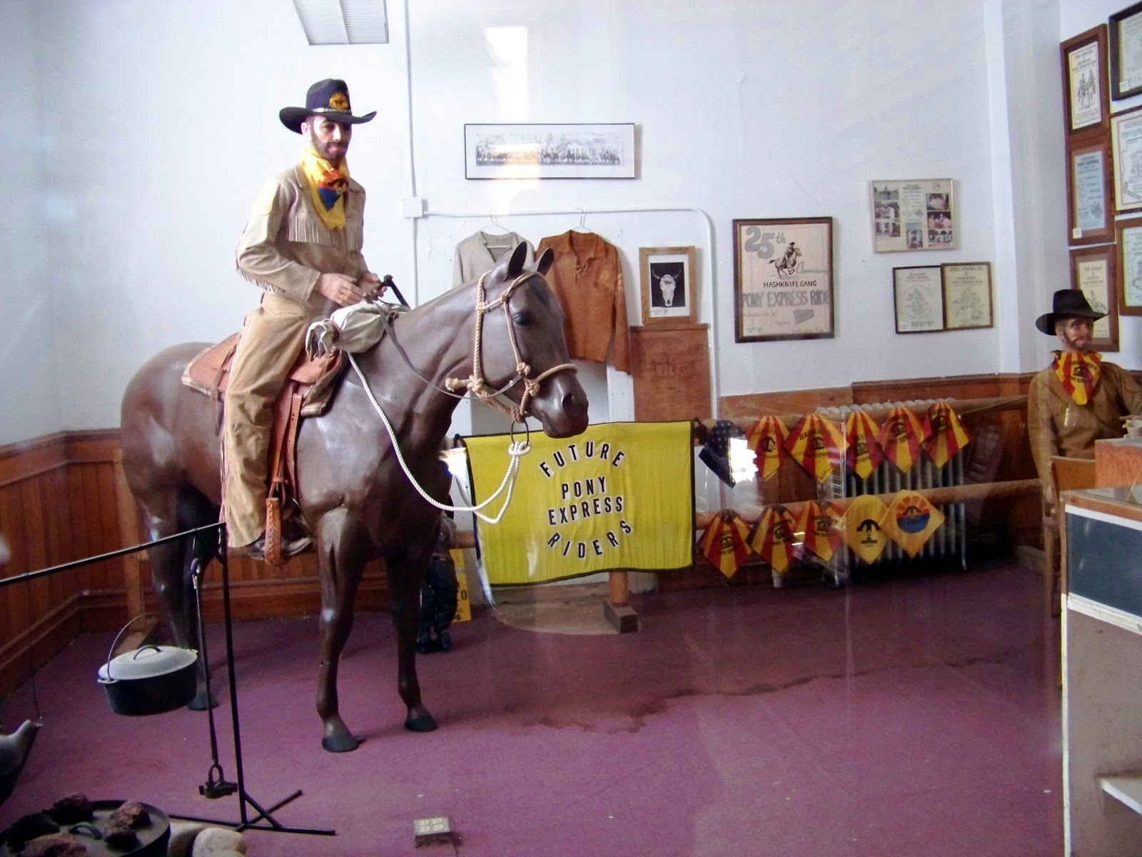 Fantastyk Voyage: The Hashknife Pony Express rides again!