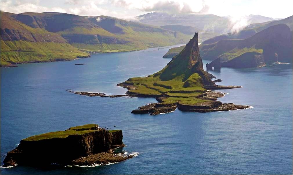 Ultima Thule: 20111218