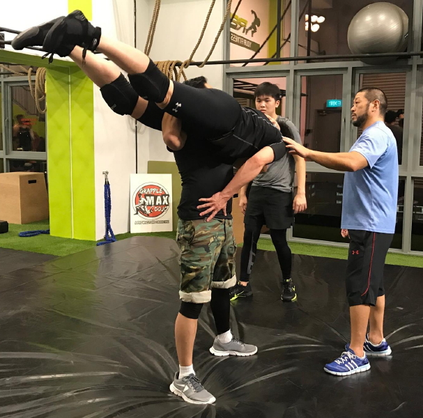 Bodyslam Fan: Grapple Max