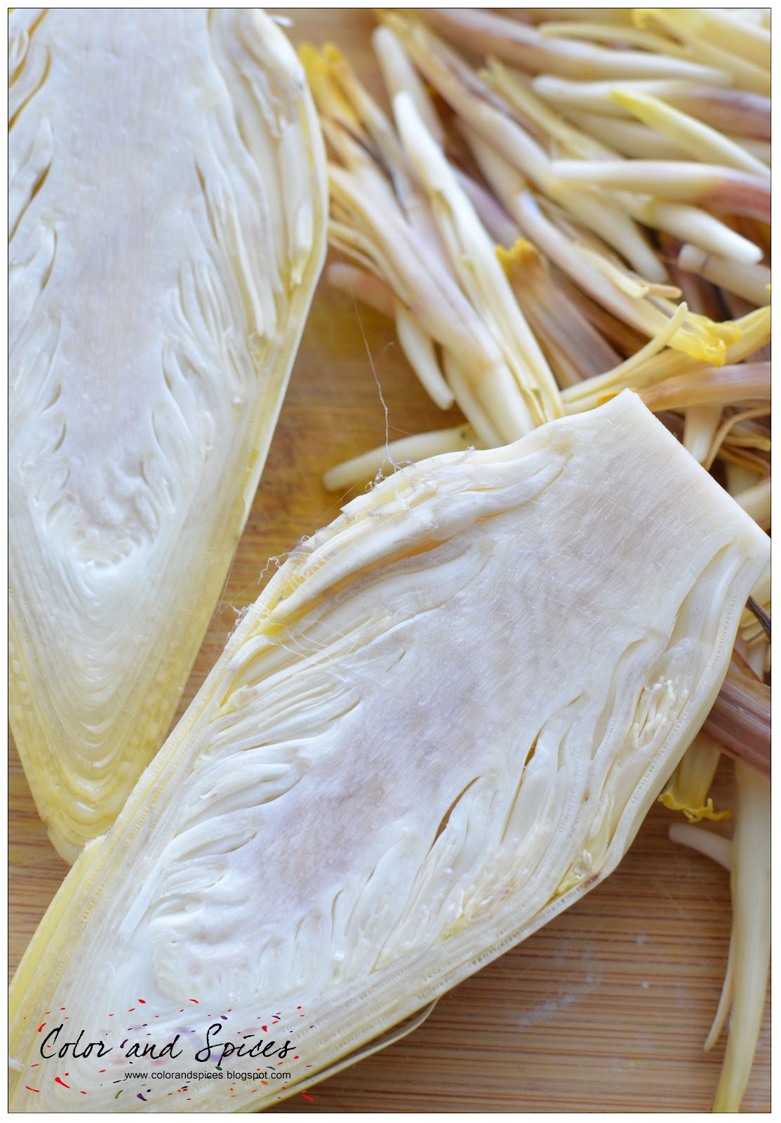 Color and Spices: Mochar Ghonto