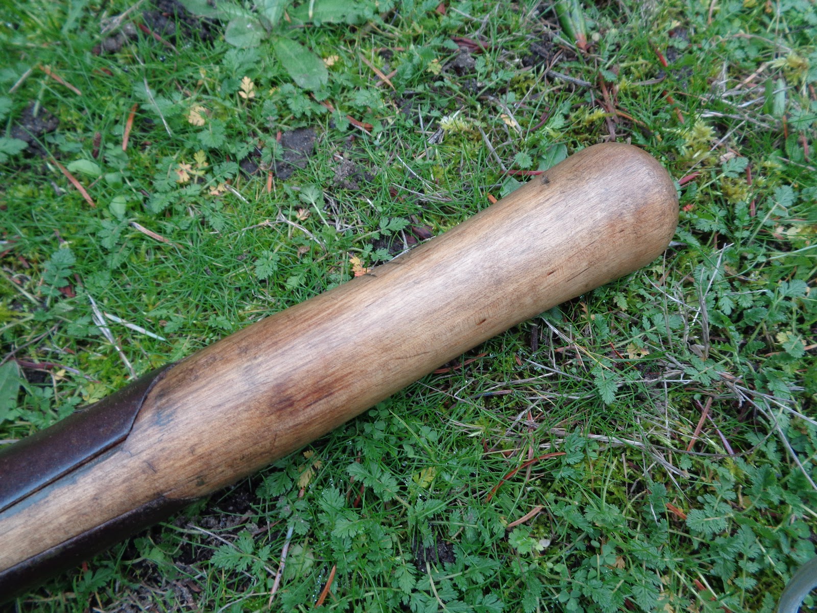 Four Bees: Imperial Russan Trench Spade - Shovel, 1916, К Ш, Saw Tooth ...