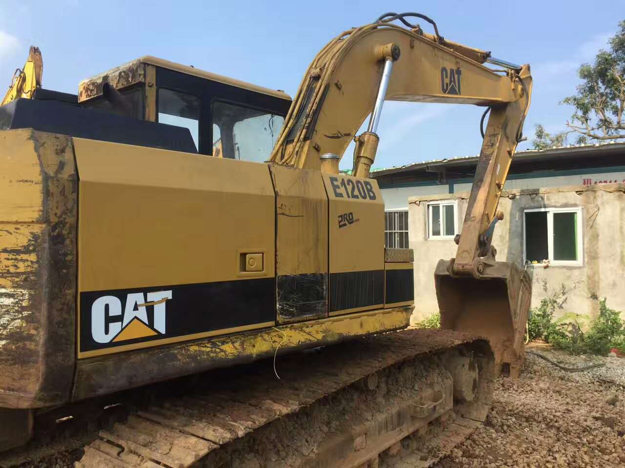 Used Caterpillar Excavators: 0.5m³ excavator; used E120B excavator ...
