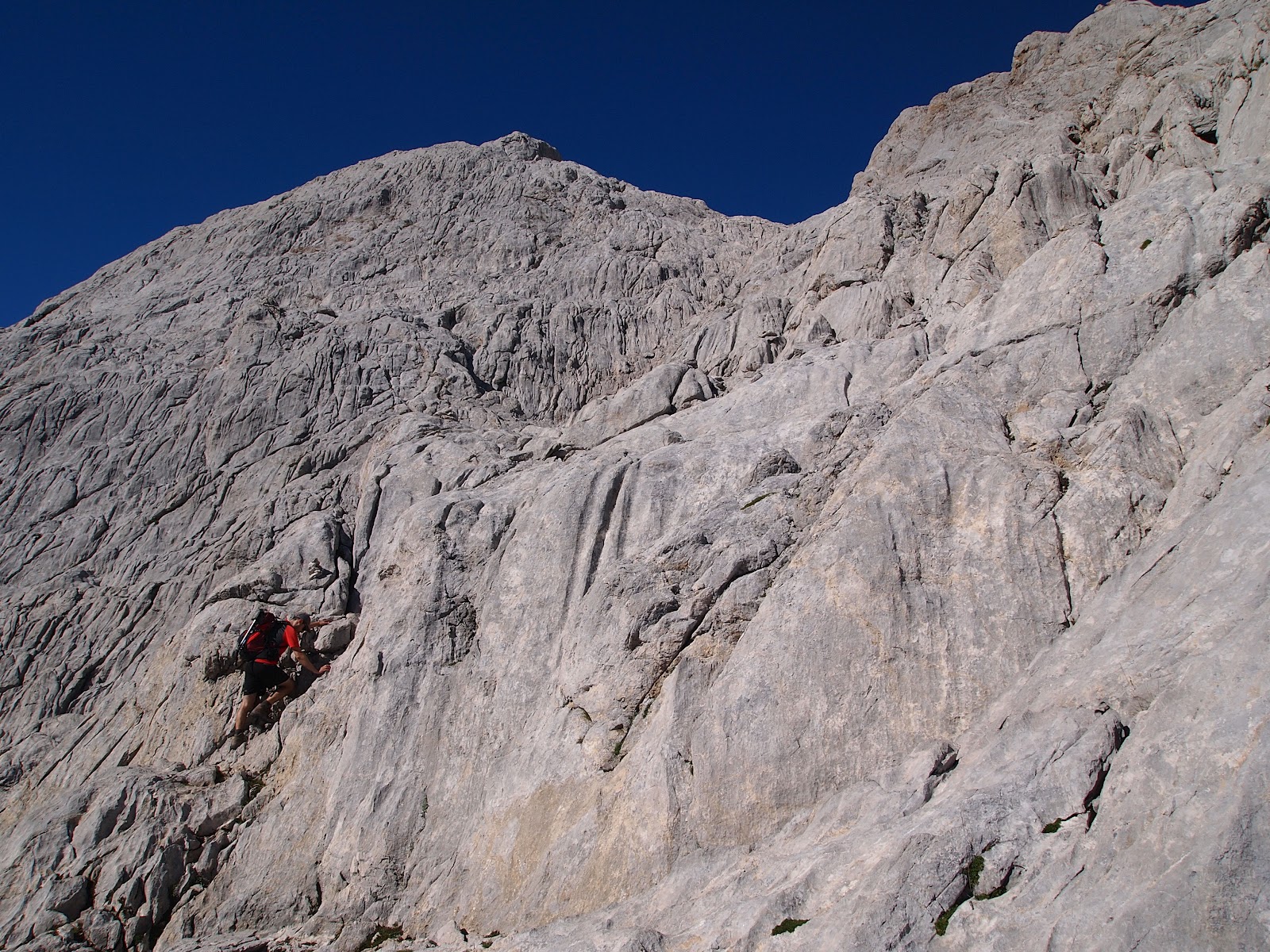 Cumbres de la Cordillera: torrecerredo