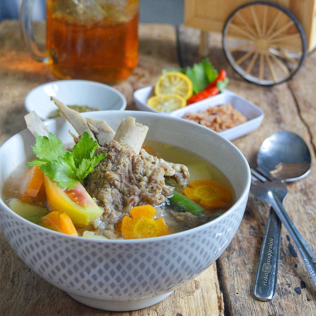 SUP IGA SAPI - Resep Masakan nusantara