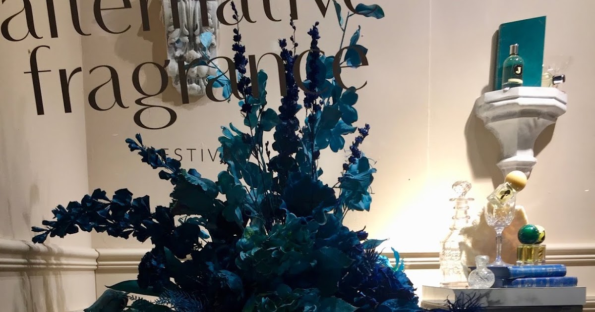 RetailStoreWindows.com: Liberty, London