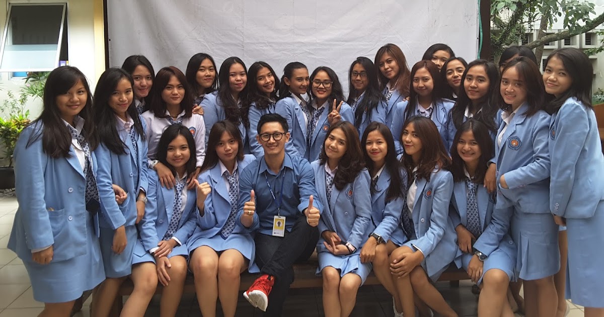 Bersama Mahasiswi ASMTB (Akademi Sekretaris Taruna Bakti) | Dokumentasi ...